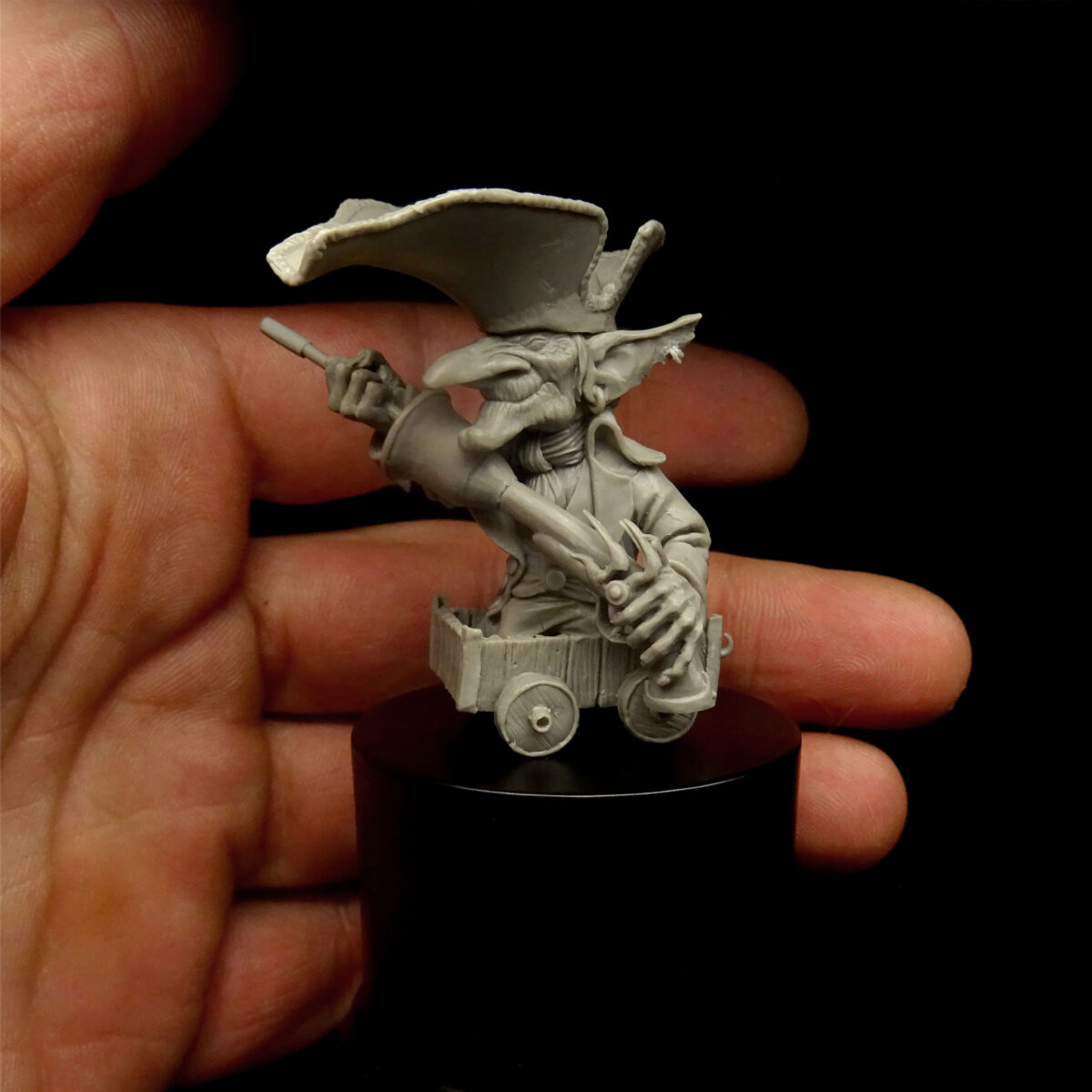 Goblin Gunner - NAUTILUS Miniatures